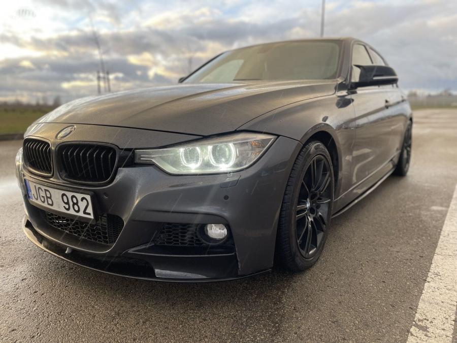 Grey BMW 320 2013 in Siauliai, with an engine capacity of 2.00 L and mileage of 371 thousand km for 8500 €, photo 3 on AUTOMOTO.COM.LV