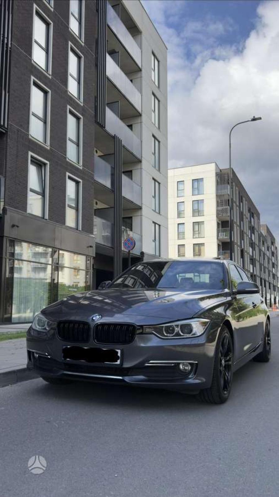 Grey BMW 320 2013 in Vilnius, with an engine capacity of 2.00 L and mileage of 328 thousand km for 9800 €, photo 5 on AUTOMOTO.COM.LV