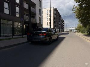 Grey BMW 320 2013 in Vilnius, with an engine capacity of 2.00 L and mileage of 328 thousand km for 9800 €, photo 9 on AUTOMOTO.COM.LV