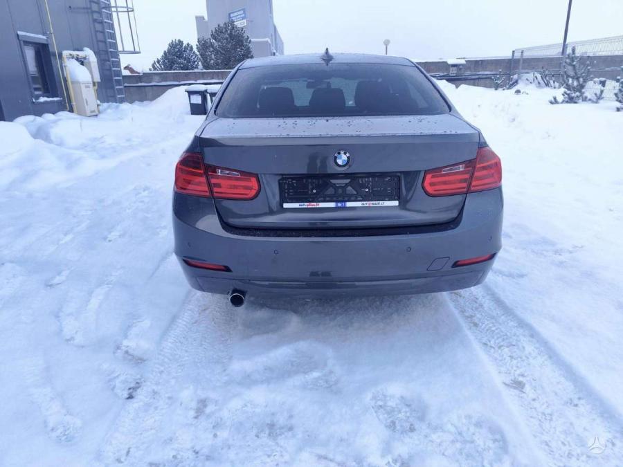 Grey BMW 320 2014 in Siauliai, with an engine capacity of 2.00 L and mileage of 183 thousand km for 6700 €, photo 6 on AUTOMOTO.COM.LV