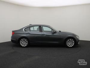 Grey BMW 320 2014 in Vilnius, with an engine capacity of 2.00 L and mileage of 273 thousand km for 11299 €, photo 9 on AUTOMOTO.COM.LV