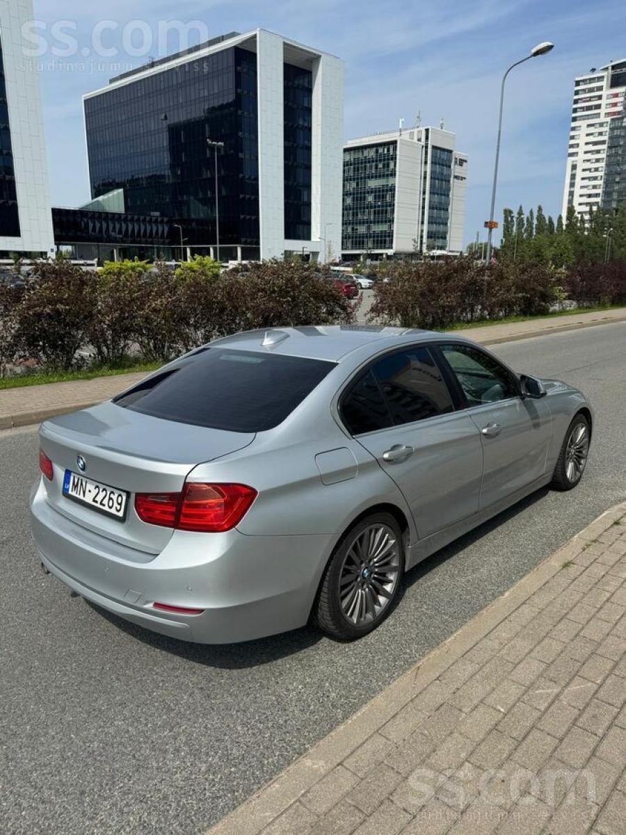 Pelēks BMW 320 2014 Rīga, ar dzinēja tilpumu 2.00 L un nobraukumu 238 tūkst. km par 9200 €, foto 4 vietnē AUTOMOTO.COM.LV