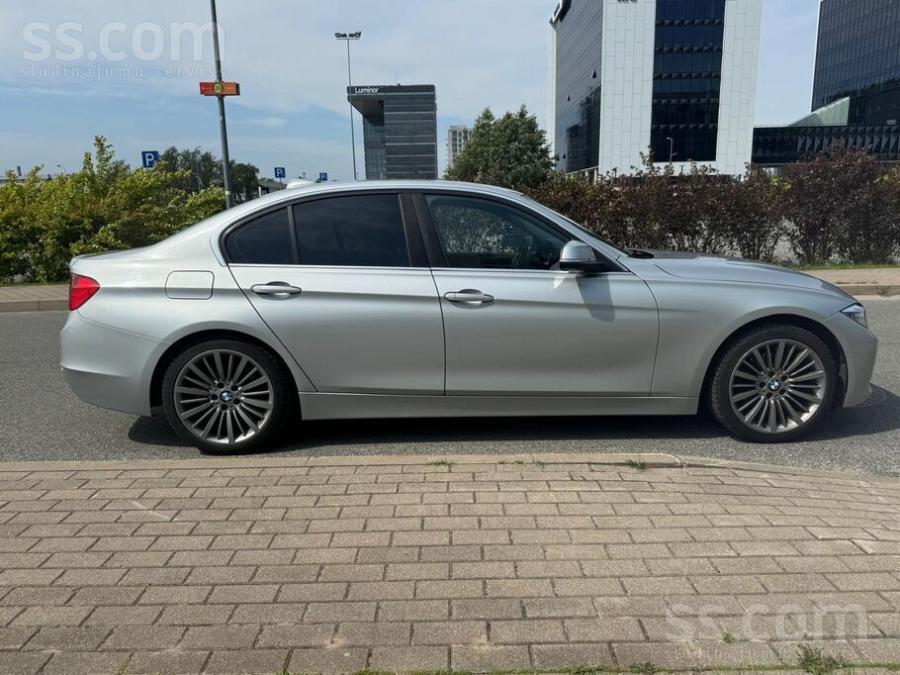 Pelēks BMW 320 2014 Rīga, ar dzinēja tilpumu 2.00 L un nobraukumu 238 tūkst. km par 9200 €, foto 5 vietnē AUTOMOTO.COM.LV