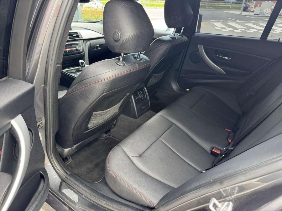 Grey BMW 320 2014 in Kaunas, with an engine capacity of 2.00 L and mileage of 193 thousand km for 12900 €, photo 14 on AUTOMOTO.COM.LV