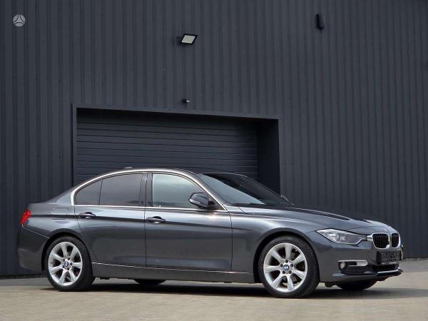 Pelēks BMW 320 2015 Kauņa, ar dzinēja tilpumu 2.00 L un nobraukumu 300 tūkst. km par 10750 €, foto 1 vietnē AUTOMOTO.COM.LV