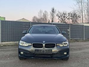 Grey BMW 320 2016 in Kaunas, with an engine capacity of 2.00 L and mileage of 273 thousand km for 7950 €, photo 3 on AUTOMOTO.COM.LV
