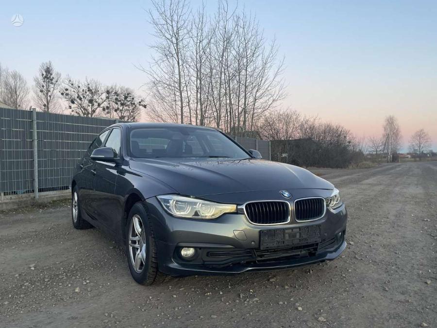 Pelēks BMW 320 2016 Kauņa, ar dzinēja tilpumu 2.00 L un nobraukumu 273 tūkst. km par 6950 €, foto 2 vietnē AUTOMOTO.COM.LV