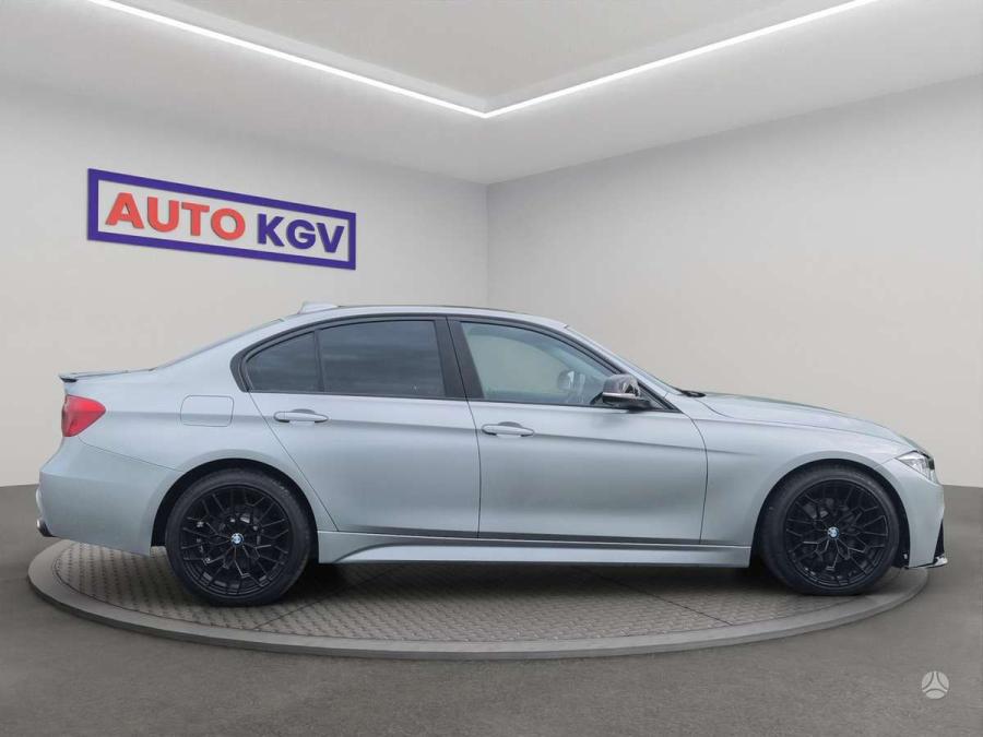 Grey BMW 320 2016 in Vilnius, with an engine capacity of 2.00 L and mileage of 226 thousand km for 13499 €, photo 7 on AUTOMOTO.COM.LV