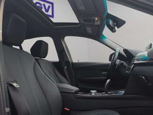 Grey BMW 320 2016 in Vilnius, with an engine capacity of 2.00 L and mileage of 226 thousand km for 13499 €, photo 10 on AUTOMOTO.COM.LV