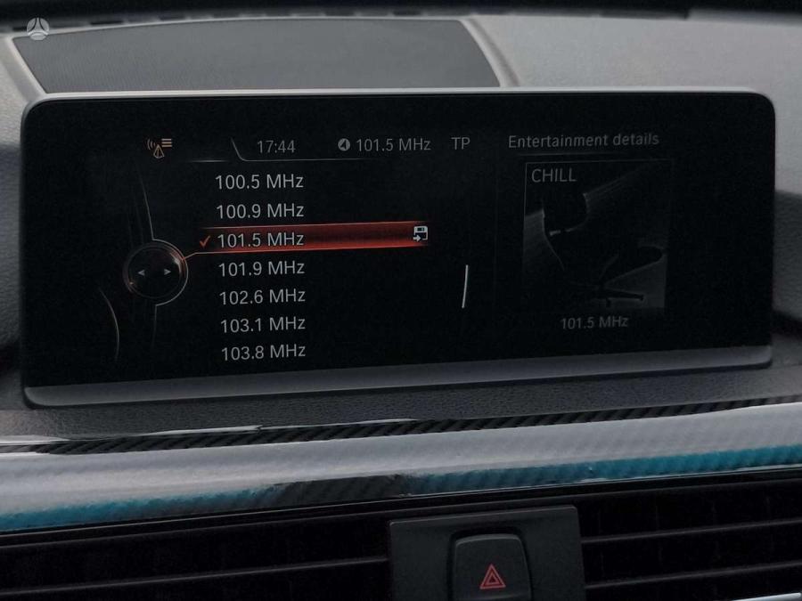 Grey BMW 320 2016 in Vilnius, with an engine capacity of 2.00 L and mileage of 226 thousand km for 13499 €, photo 19 on AUTOMOTO.COM.LV