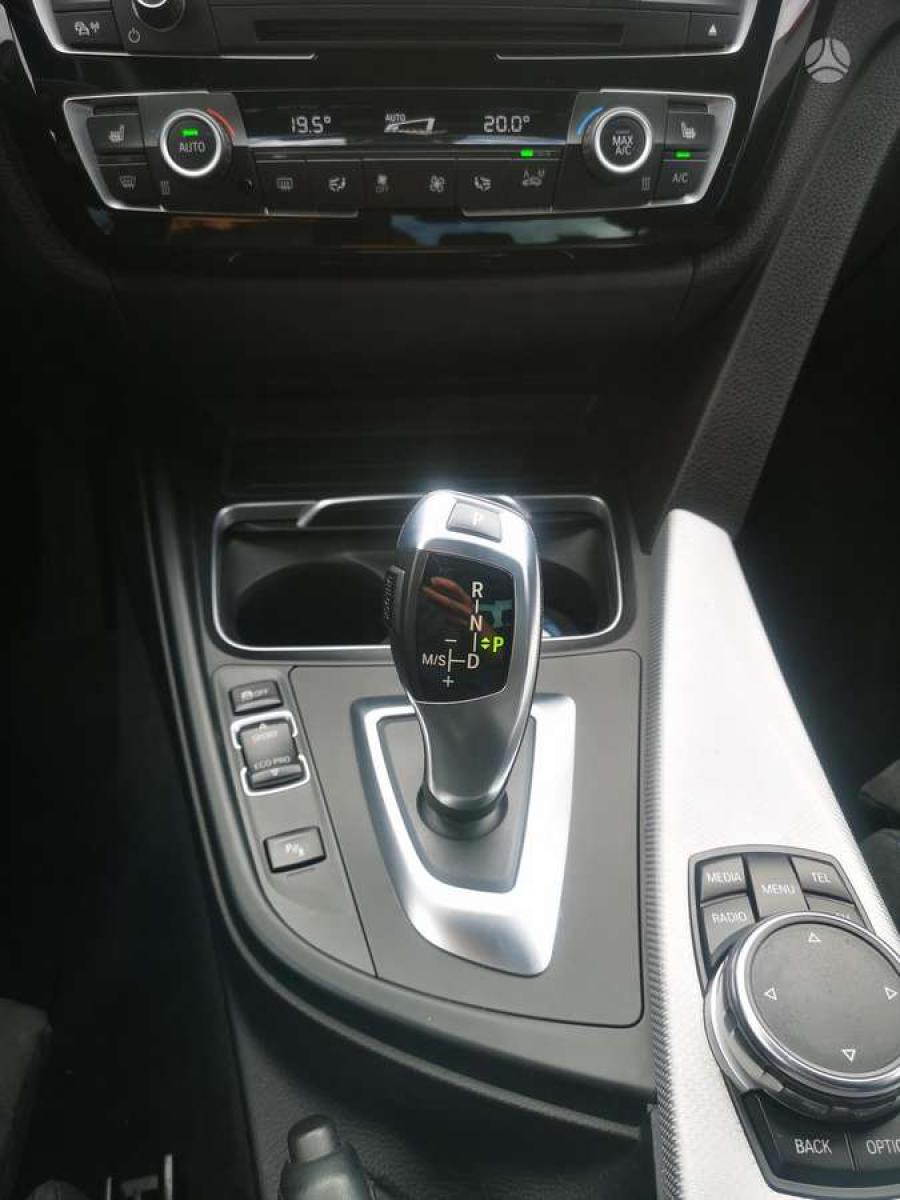 Grey BMW 320 2016 in Radviliskis, with an engine capacity of 2.00 L and mileage of 176 thousand km for 16200 €, photo 10 on AUTOMOTO.COM.LV