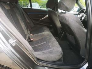 Grey BMW 320 2016 in Radviliskis, with an engine capacity of 2.00 L and mileage of 176 thousand km for 16200 €, photo 19 on AUTOMOTO.COM.LV