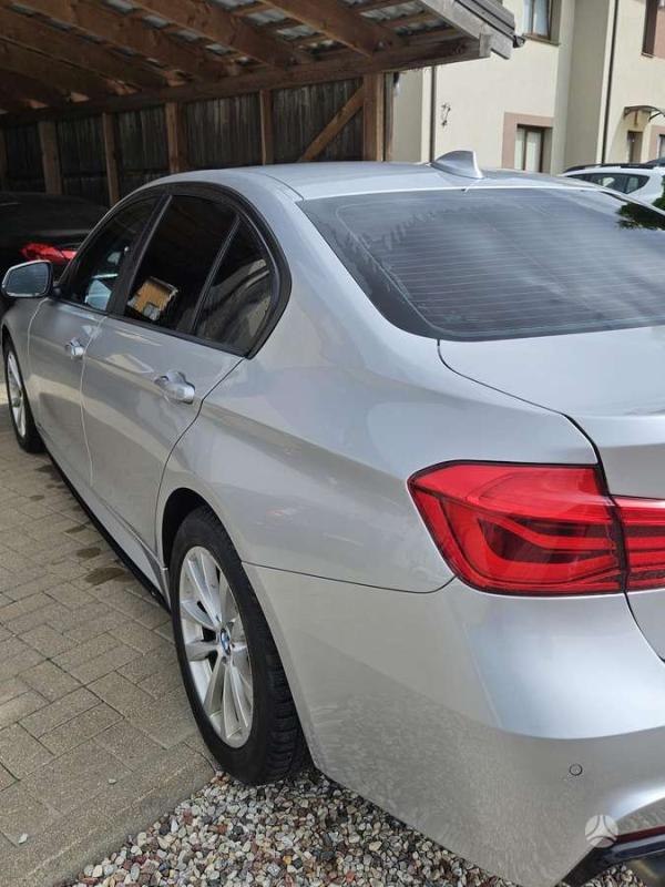 Grey BMW 320 2017 in Kaunas, with an engine capacity of 2.00 L and mileage of 169 thousand km for 12000 €, photo 6 on AUTOMOTO.COM.LV