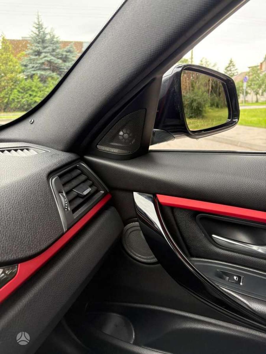 Pelēks BMW 320 2017 Kauņa, ar dzinēja tilpumu 2.00 L un nobraukumu 156 tūkst. km par 14800 €, foto 16 vietnē AUTOMOTO.COM.LV