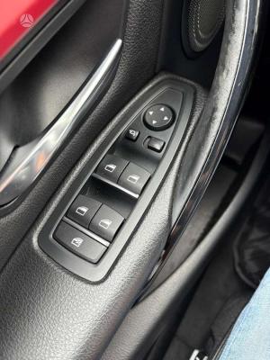 Pelēks BMW 320 2017 Kauņa, ar dzinēja tilpumu 2.00 L un nobraukumu 156 tūkst. km par 14800 €, foto 17 vietnē AUTOMOTO.COM.LV