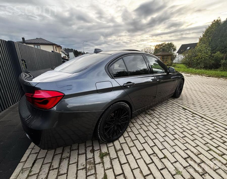 Pelēks BMW 320 2017 Rīga, ar dzinēja tilpumu 2.00 L un nobraukumu 238 tūkst. km par 15500 €, foto 8 vietnē AUTOMOTO.COM.LV
