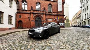 Pelēks BMW 320 2017 Rīga, ar dzinēja tilpumu 2.00 L un nobraukumu 238 tūkst. km par 13500 €, foto 6 vietnē AUTOMOTO.COM.LV