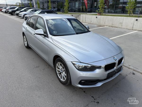 Grey BMW 320 2018 in Panevezys, with an engine capacity of 2.00 L and mileage of 205 thousand km for 11999 €, photo 2 on AUTOMOTO.COM.LV