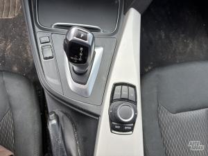 Grey BMW 320 2018 in Panevezys, with an engine capacity of 2.00 L and mileage of 205 thousand km for 11999 €, photo 18 on AUTOMOTO.COM.LV