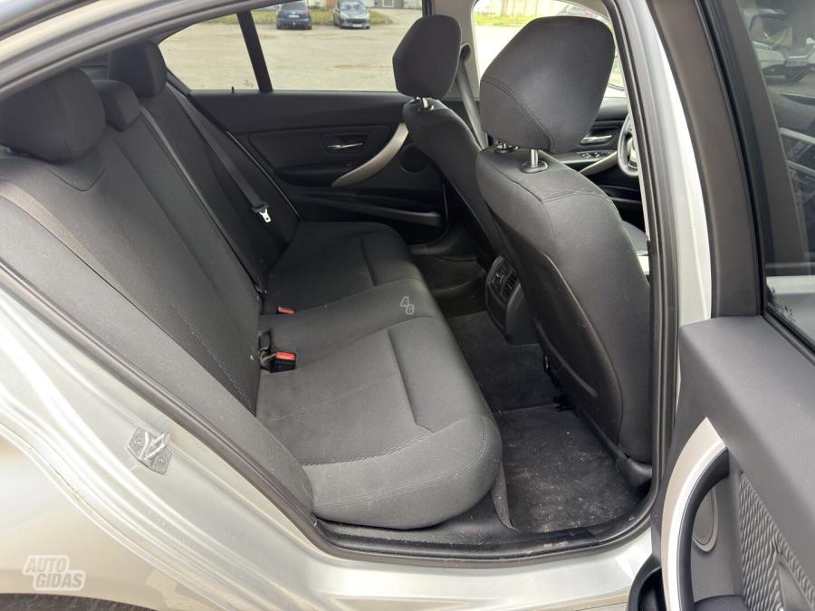 Grey BMW 320 2018 in Panevezys, with an engine capacity of 2.00 L and mileage of 205 thousand km for 11999 €, photo 21 on AUTOMOTO.COM.LV