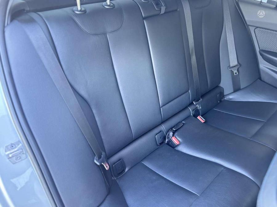 Pelēks BMW 320 2018 Kauņa, ar dzinēja tilpumu 2.00 L un nobraukumu 206 tūkst. km par 11999 €, foto 35 vietnē AUTOMOTO.COM.LV