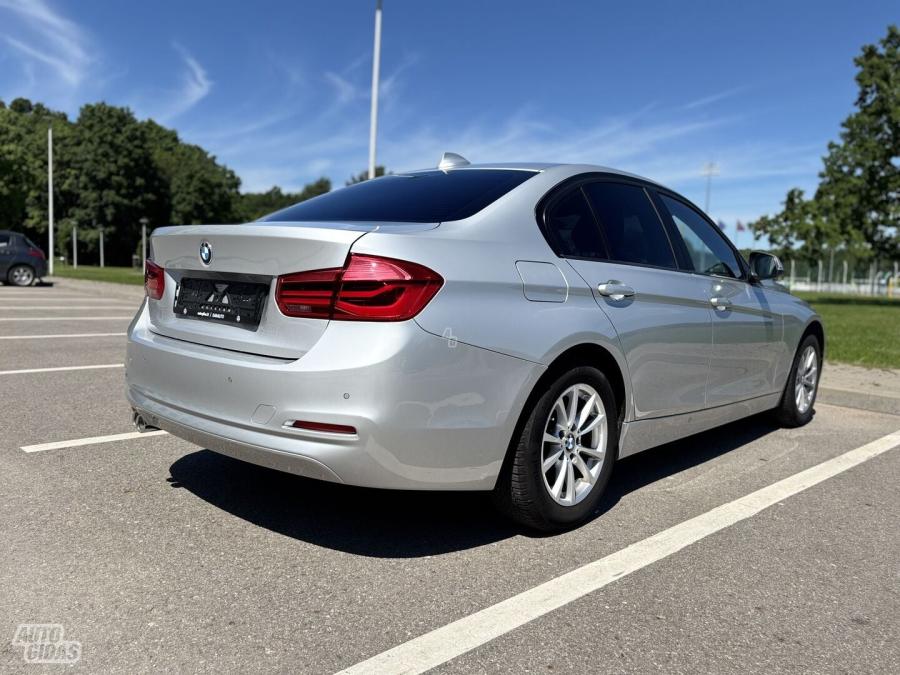 Pelēks BMW 320 2018 Kauņa, ar dzinēja tilpumu 2.00 L un nobraukumu 205 tūkst. km par 11999 €, foto 12 vietnē AUTOMOTO.COM.LV