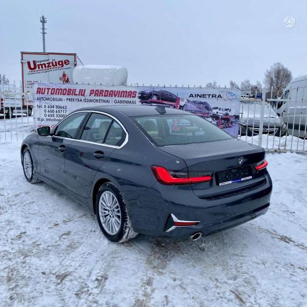 Pelēks BMW 320 2019 Marijampole, ar dzinēja tilpumu 2.00 L un nobraukumu 18 tūkst. km par 25900 €, foto 2 vietnē AUTOMOTO.COM.LV