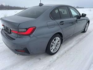 Grey BMW 320 2019 in Panevezys, with an engine capacity of 2.00 L and mileage of 85 thousand km for 22700 €, photo 8 on AUTOMOTO.COM.LV