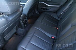 Grey BMW 320 2019 in Riga, with an engine capacity of 2.00 L and mileage of 109 thousand km for 28900 €, photo 7 on AUTOMOTO.COM.LV