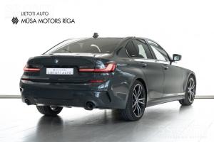 Grey BMW 320 2019 in Riga, with an engine capacity of 2.00 L and mileage of 109 thousand km for 28900 €, photo 3 on AUTOMOTO.COM.LV