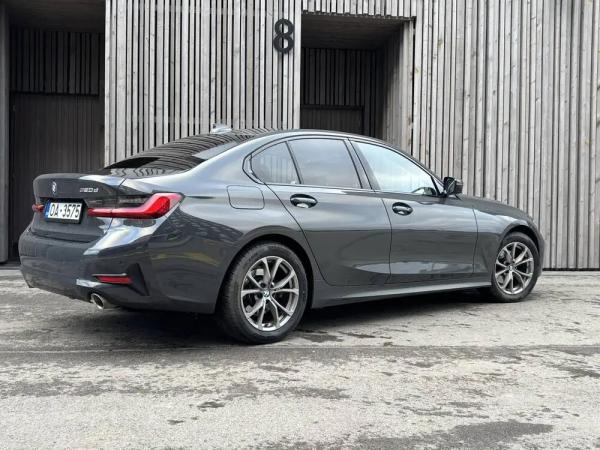 Grey BMW 320 2019 in Riga, with an engine capacity of 2.00 L and mileage of 177 thousand km for 23900 €, photo 4 on AUTOMOTO.COM.LV