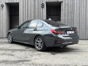 Pelēks BMW 320 2019 Rīga, ar dzinēja tilpumu 2.00 L un nobraukumu 177 tūkst. km par 23900 €, foto 7 vietnē AUTOMOTO.COM.LV