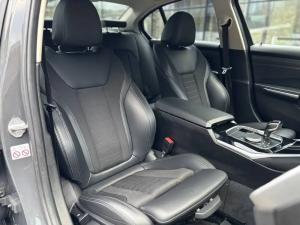 Pelēks BMW 320 2019 Rīga, ar dzinēja tilpumu 2.00 L un nobraukumu 177 tūkst. km par 23900 €, foto 15 vietnē AUTOMOTO.COM.LV