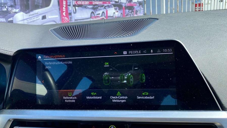Pelēks BMW 320 2019 Marijampole, ar dzinēja tilpumu 2.00 L un nobraukumu 18 tūkst. km par 24800 €, foto 19 vietnē AUTOMOTO.COM.LV