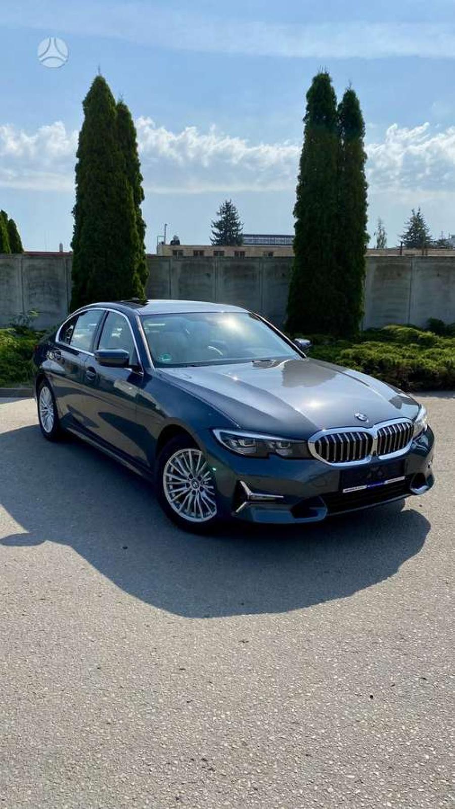 Grey BMW 320 2019 in Marijampole, with an engine capacity of 2.00 L and mileage of 20 thousand km for 24100 €, photo 5 on AUTOMOTO.COM.LV