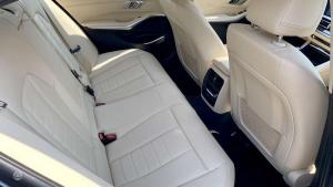 Grey BMW 320 2019 in Marijampole, with an engine capacity of 2.00 L and mileage of 20 thousand km for 24100 €, photo 11 on AUTOMOTO.COM.LV