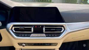 Grey BMW 320 2019 in Marijampole, with an engine capacity of 2.00 L and mileage of 20 thousand km for 24100 €, photo 20 on AUTOMOTO.COM.LV