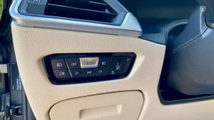 Grey BMW 320 2019 in Marijampole, with an engine capacity of 2.00 L and mileage of 20 thousand km for 24100 €, photo 28 on AUTOMOTO.COM.LV