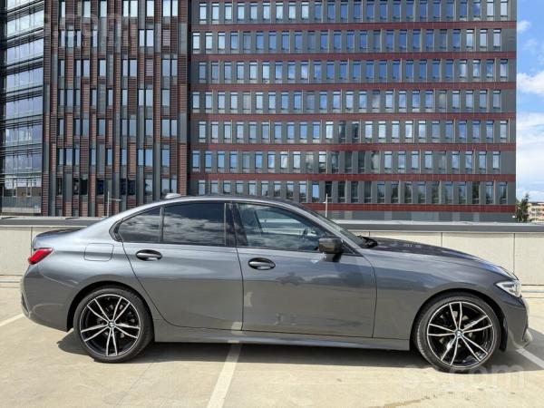 Grey BMW 320 2019 in Riga, with an engine capacity of 2.00 L and mileage of 77 thousand km for 23500 €, photo 4 on AUTOMOTO.COM.LV