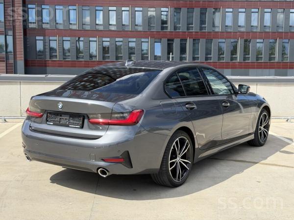 Grey BMW 320 2019 in Riga, with an engine capacity of 2.00 L and mileage of 77 thousand km for 23500 €, photo 5 on AUTOMOTO.COM.LV