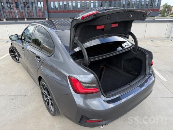 Pelēks BMW 320 2019 Rīga, ar dzinēja tilpumu 2.00 L un nobraukumu 77 tūkst. km par 23500 €, foto 10 vietnē AUTOMOTO.COM.LV