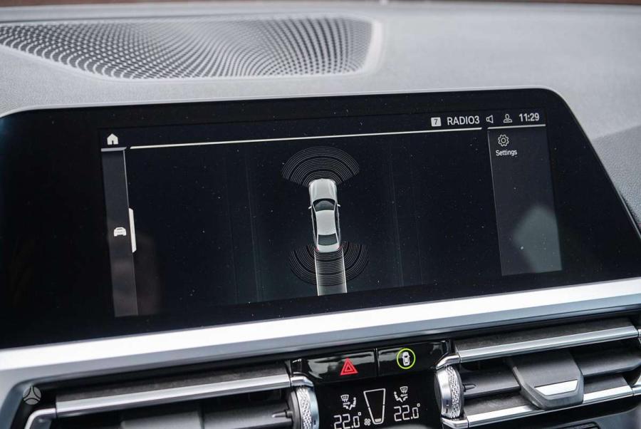 Pelēks BMW 320 2019 Marijampole, ar dzinēja tilpumu 2.00 L un nobraukumu 273 tūkst. km par 21950 €, foto 16 vietnē AUTOMOTO.COM.LV