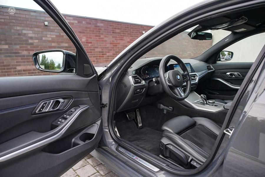 Pelēks BMW 320 2019 Marijampole, ar dzinēja tilpumu 2.00 L un nobraukumu 273 tūkst. km par 21950 €, foto 22 vietnē AUTOMOTO.COM.LV
