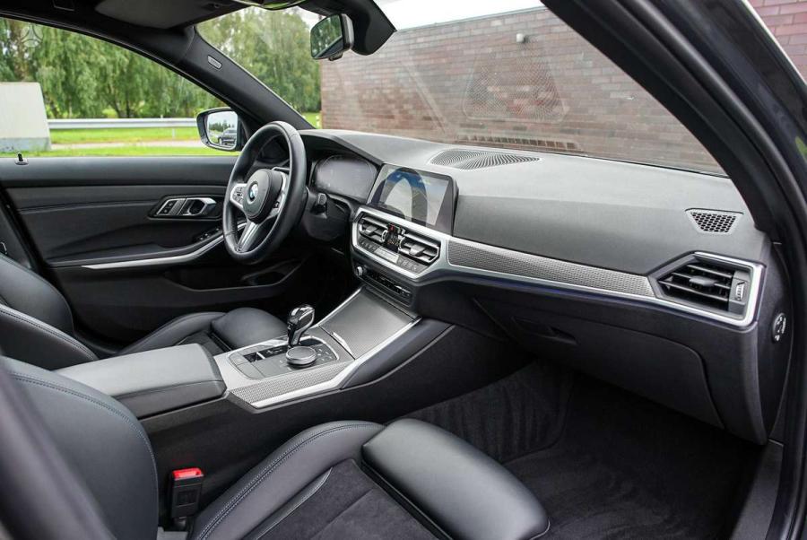 Pelēks BMW 320 2019 Marijampole, ar dzinēja tilpumu 2.00 L un nobraukumu 273 tūkst. km par 21950 €, foto 34 vietnē AUTOMOTO.COM.LV