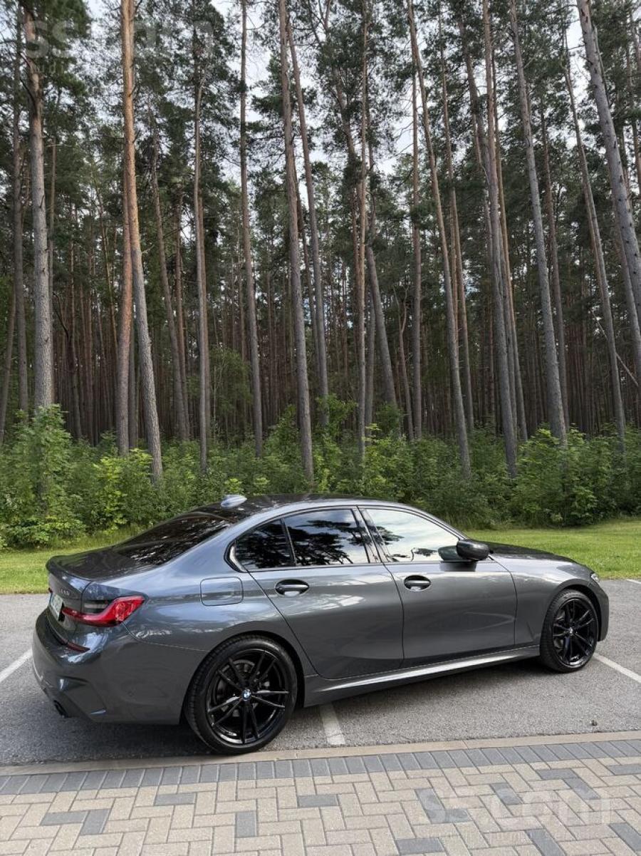 Grey BMW 320 2020 in Jurmala, with an engine capacity of 2.00 L and mileage of 70 thousand km for 28500 €, photo 3 on AUTOMOTO.COM.LV