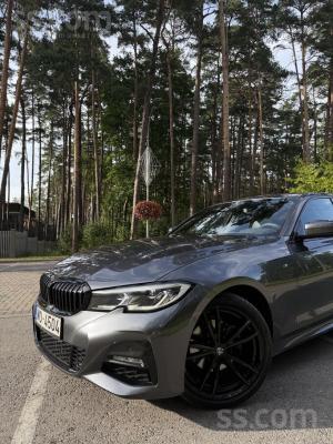 Grey BMW 320 2020 in Jurmala, with an engine capacity of 2.00 L and mileage of 70 thousand km for 28500 €, photo 8 on AUTOMOTO.COM.LV