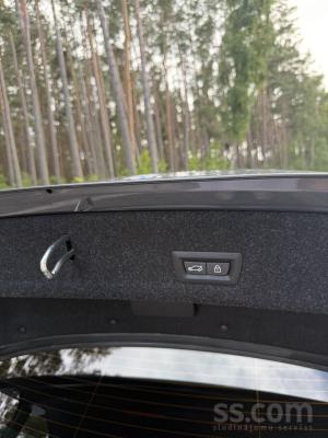 Grey BMW 320 2020 in Jurmala, with an engine capacity of 2.00 L and mileage of 70 thousand km for 28500 €, photo 23 on AUTOMOTO.COM.LV