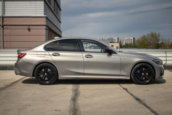 Pelēks BMW 320 2021 Rīga, ar dzinēja tilpumu 2.00 L un nobraukumu 218 tūkst. km par 23990 €, foto 6 vietnē AUTOMOTO.COM.LV