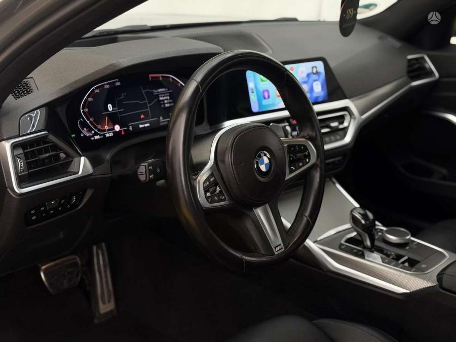 Grey BMW 320 2021 in Vilnius, with an engine capacity of 2.00 L and mileage of 143 thousand km for 29999 €, photo 10 on AUTOMOTO.COM.LV
