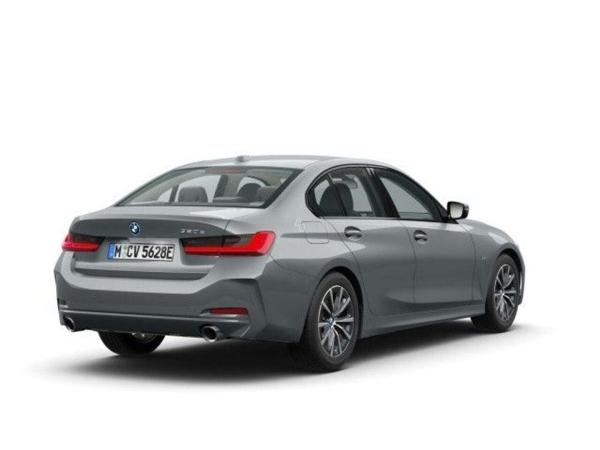 Grey BMW 320 2022 in Kaunas, with an engine capacity of 2.00 L and mileage of 73 thousand km for 33145 €, photo 2 on AUTOMOTO.COM.LV